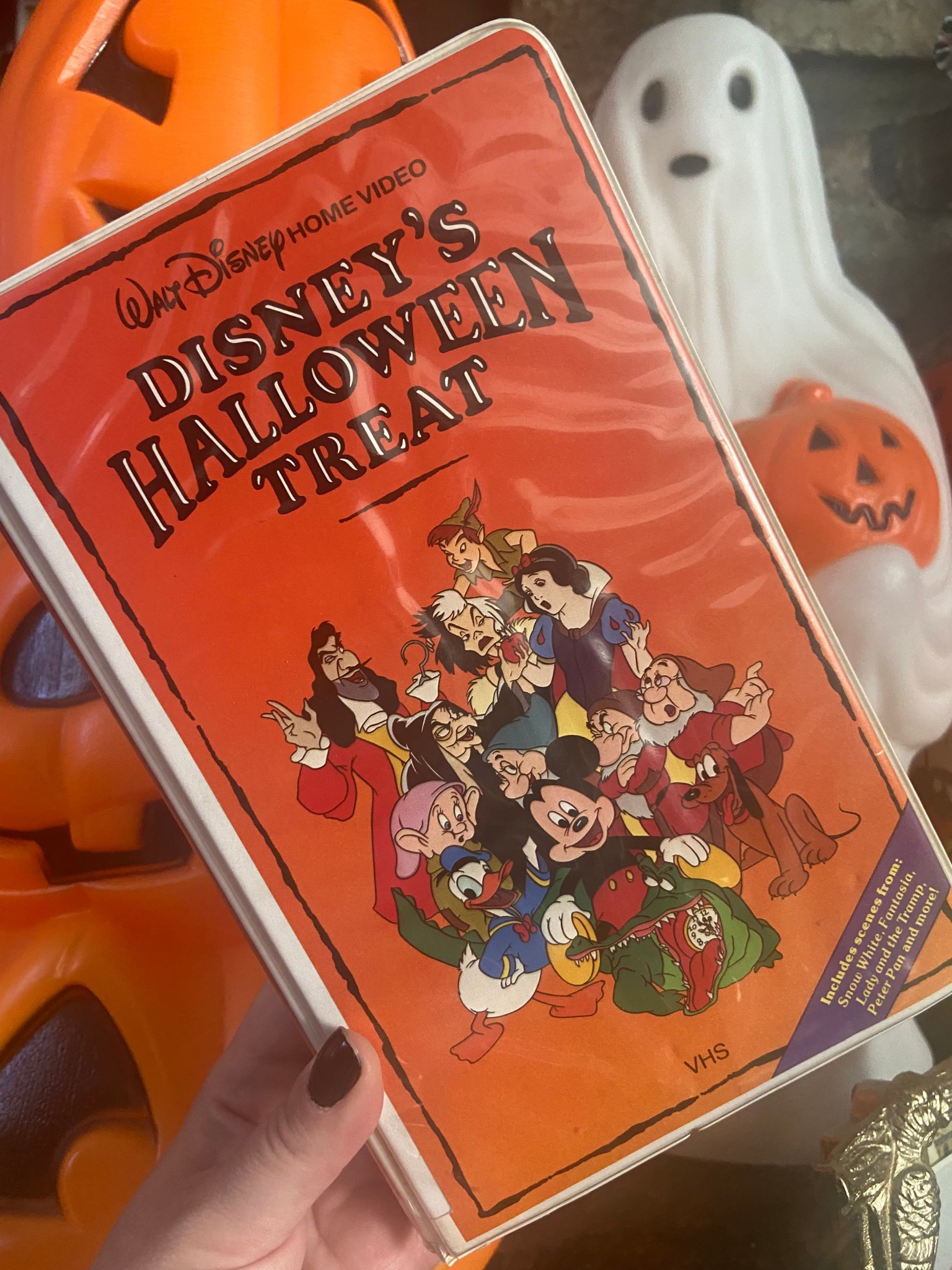 Halloween in the 90s: The Last Great Decade That Got it Right ...