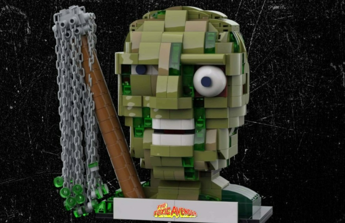 The Toxic Avenger Bust and Pocket VHS Sets From Horror Bricks Live On ...